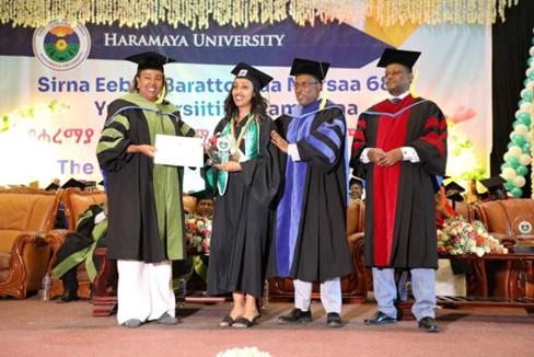 Students’ Graduation Ceremony Held – Haramaya University